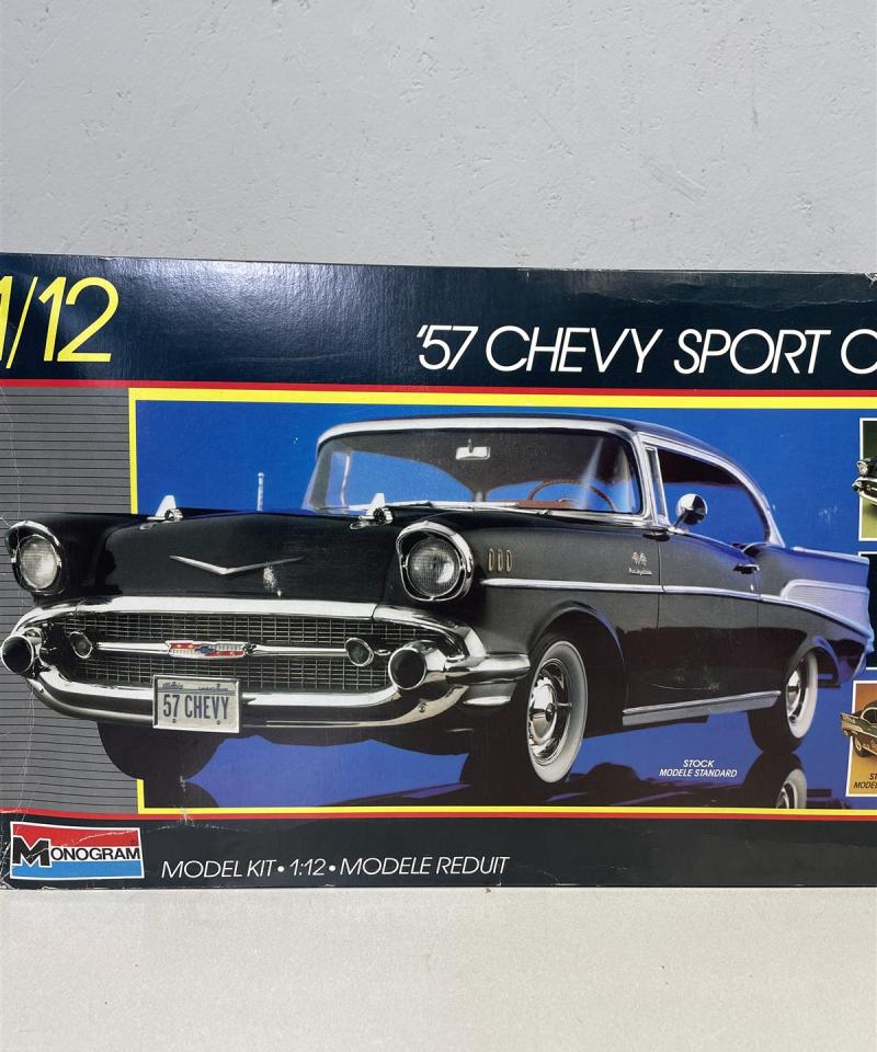 Monogram '57 Chevy Sport Coupe Model Kit - 💰 Tavara Rahaksi